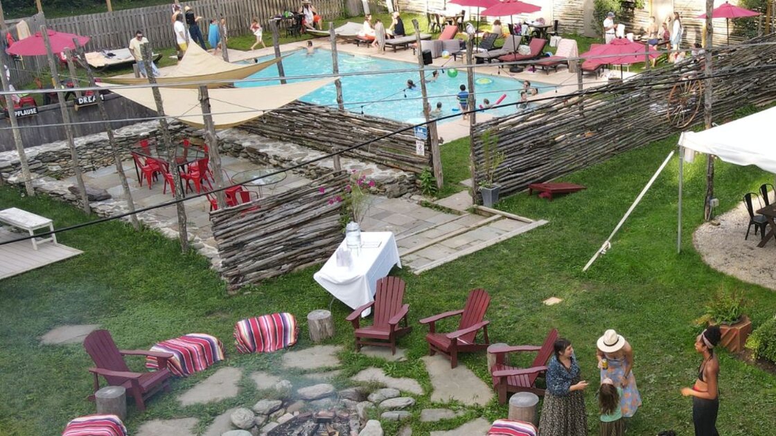 Reggae Wednesday Pool Party | Viewcy